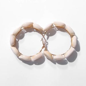 Zara | Jewelry | Zara Shell Hoops | Poshmark
